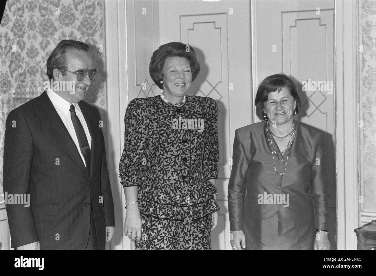 Visit Yugoslav Prime Minister Mikulic to the Netherlands; Queen Beatrix ...