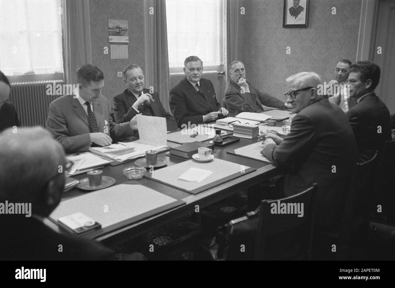 Meeting outcomes Black and White Stock Photos & Images - Alamy