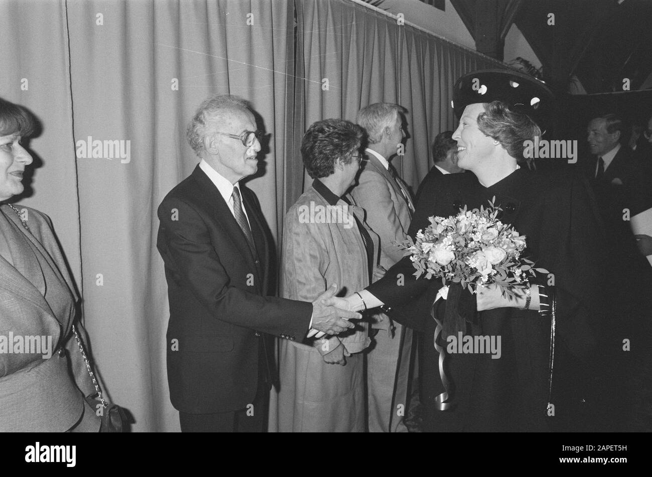 Completion second world war hi-res stock photography and images - Alamy