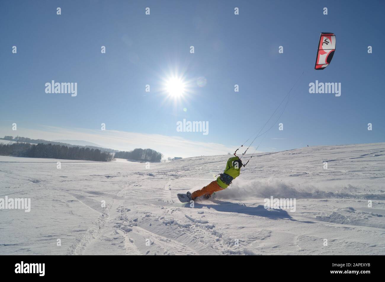 Snowkite hi-res stock photography and images - Alamy