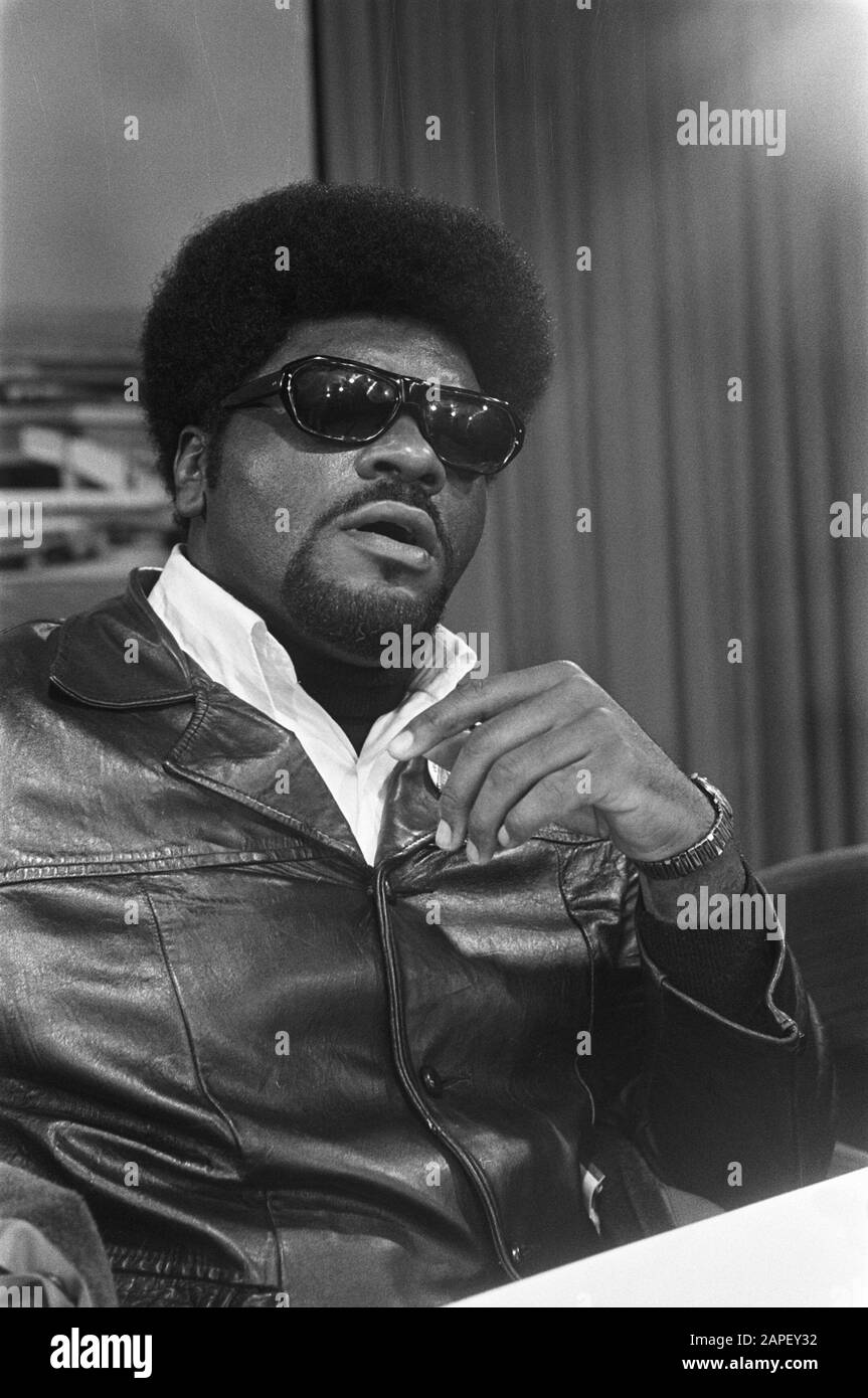 Black power movement 1970 Black and White Stock Photos & Images - Alamy