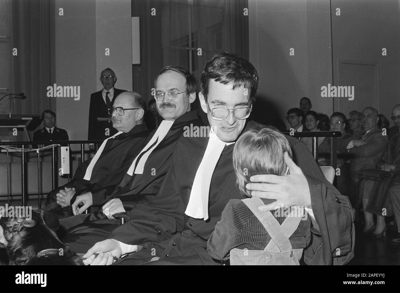Blind judge mr. Romke de Vries installed in the Amsterdam Palace of ...