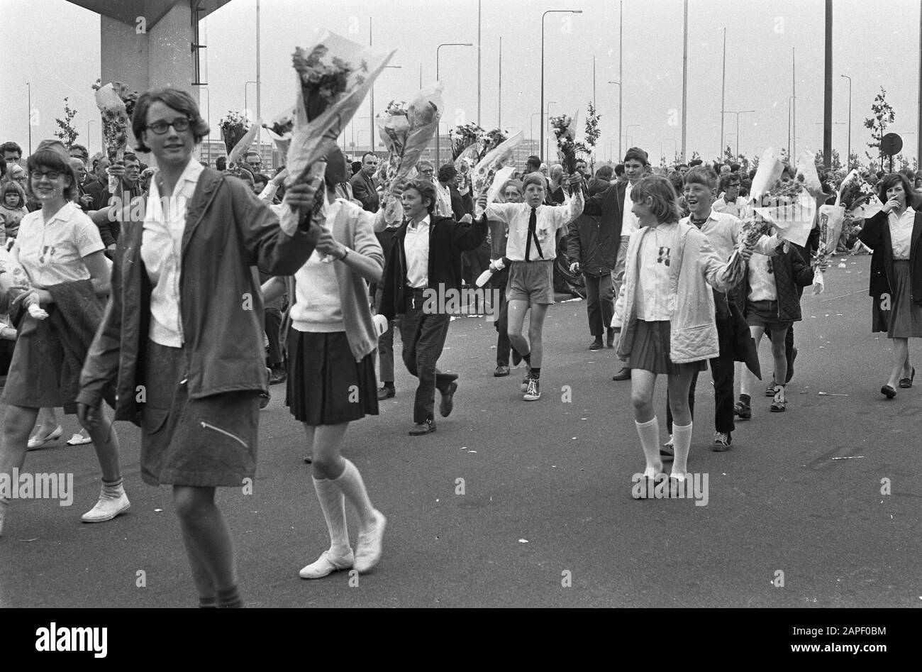 June 24 1967 hi-res stock photography and images - Alamy