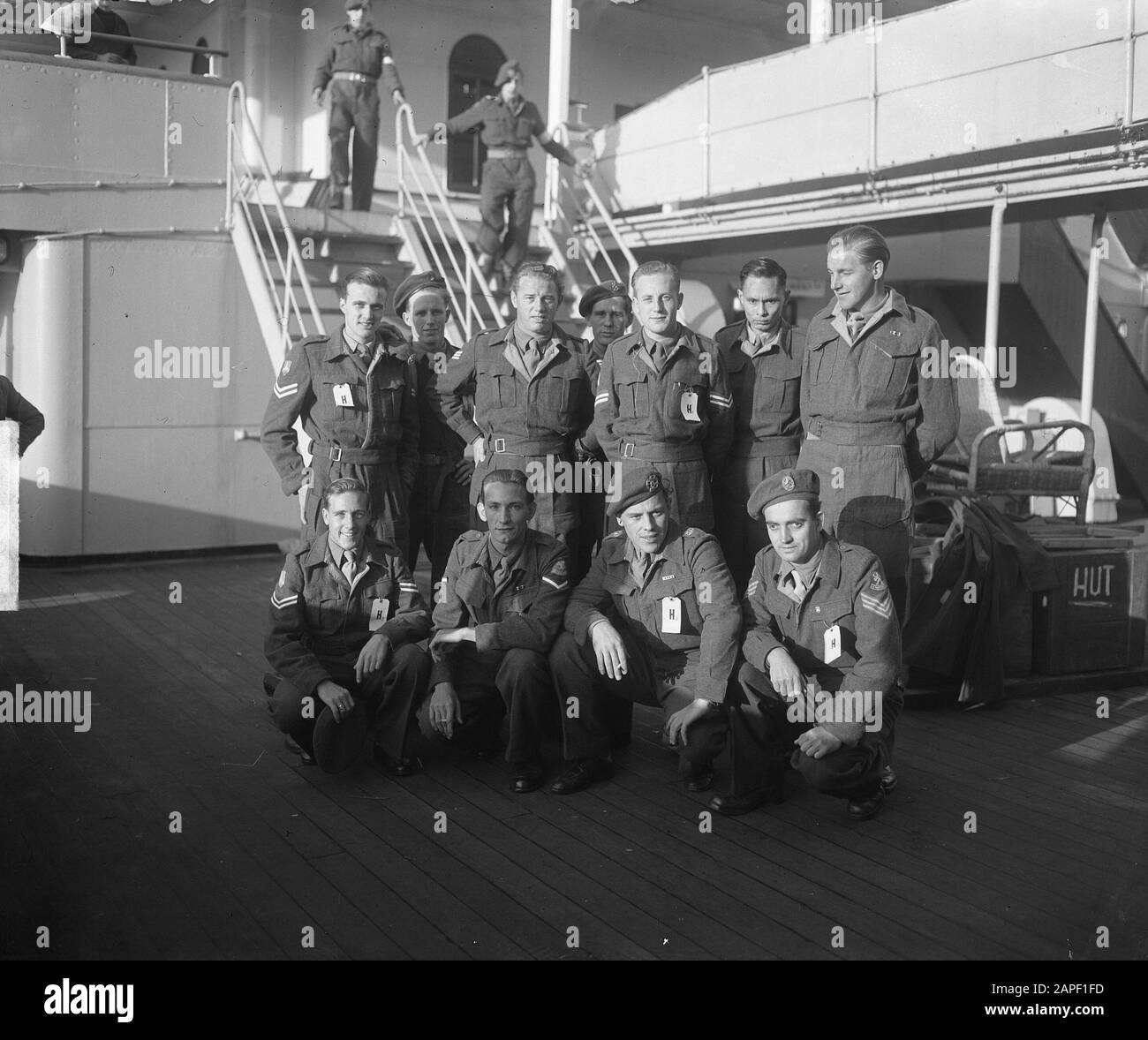 Troop ship hi-res stock photography and images - Alamy