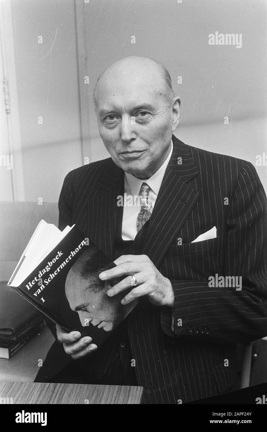 20 september 1946 7 october 1947 hi-res stock photography and images ...