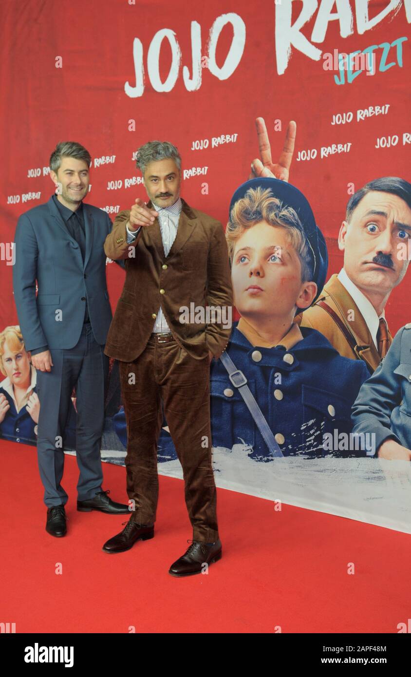 Jo jo rabbit hi-res stock photography and images - Alamy