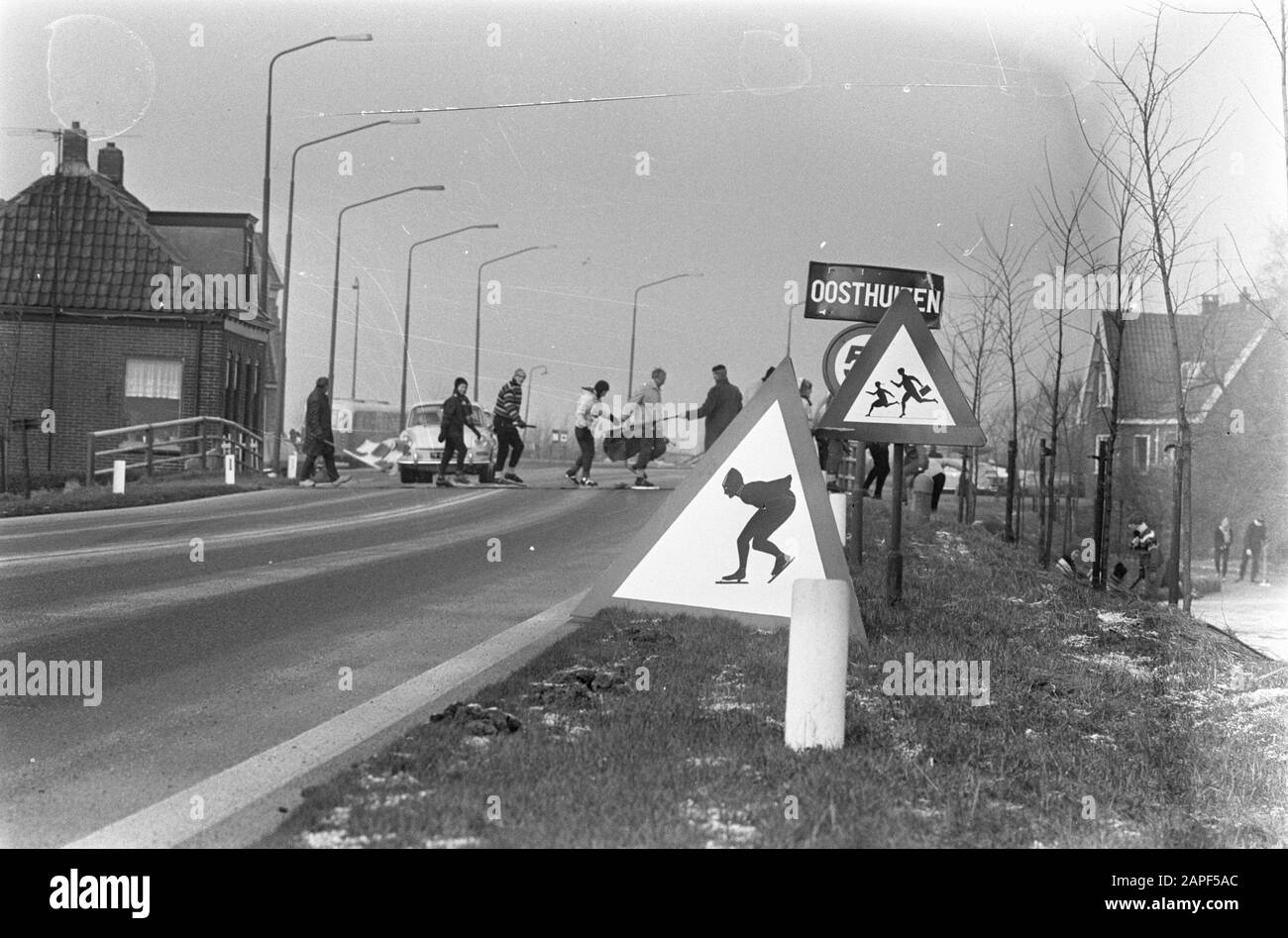 December 15 1968 Black and White Stock Photos & Images - Alamy