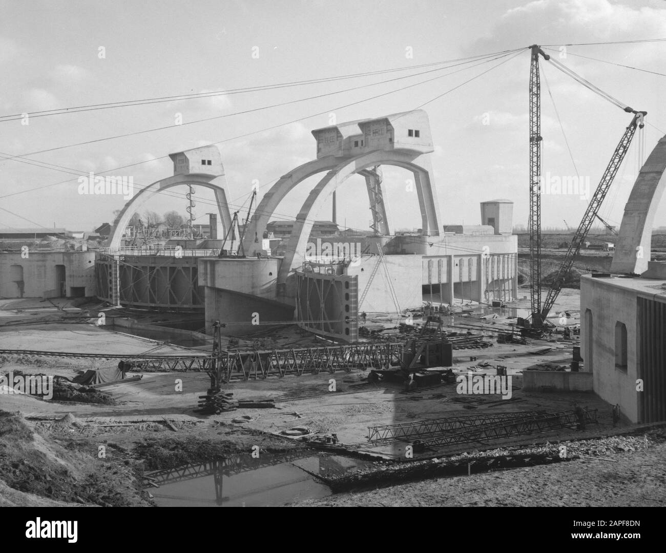 Construction visor arm Hagestein, overview of the downstream part of ...