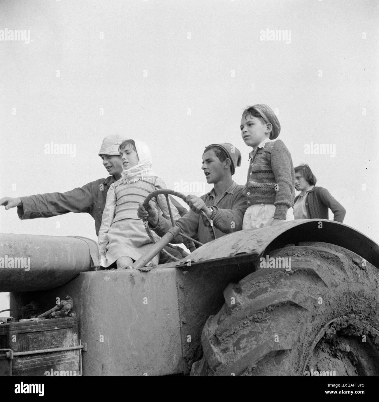 Team build Black and White Stock Photos & Images - Alamy