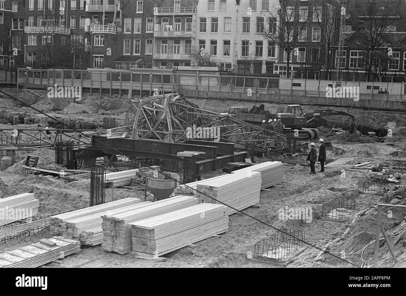 Construction crane overturned on construction site in the Roeterstraat ...