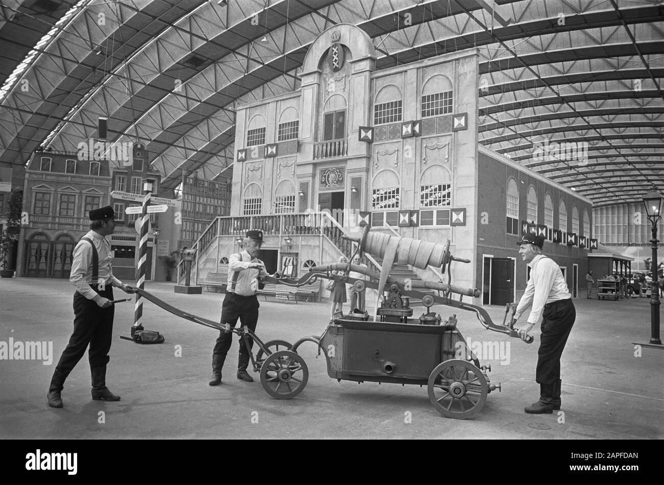 Engines rebuilt Black and White Stock Photos & Images - Alamy