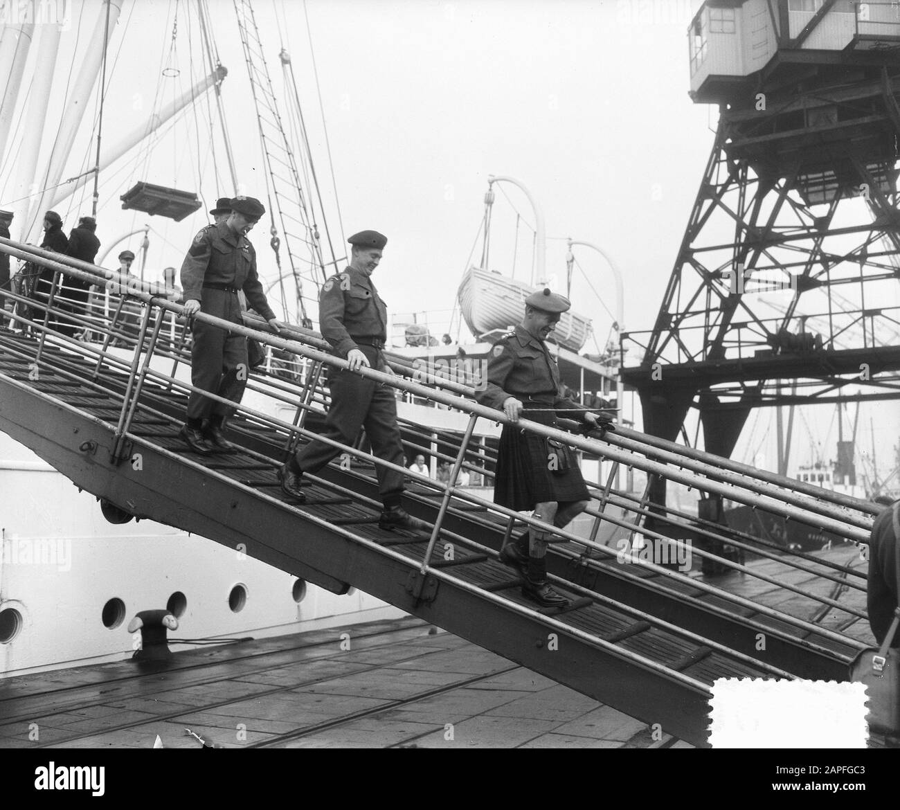 Ss infantry hi-res stock photography and images - Alamy
