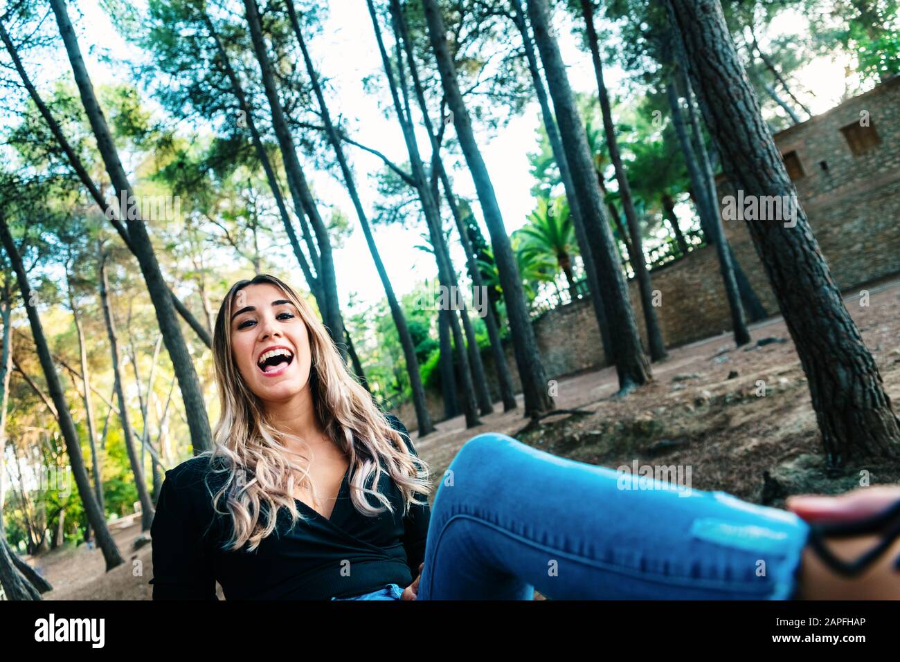 Big laugh hi-res stock photography and images - Alamy