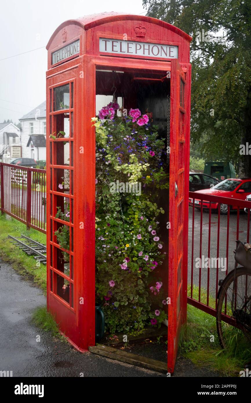 Garden phone box hi-res stock photography and images - Alamy