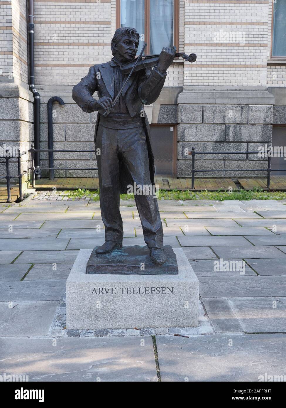 Statue in trondheim hi-res stock photography and images - Alamy