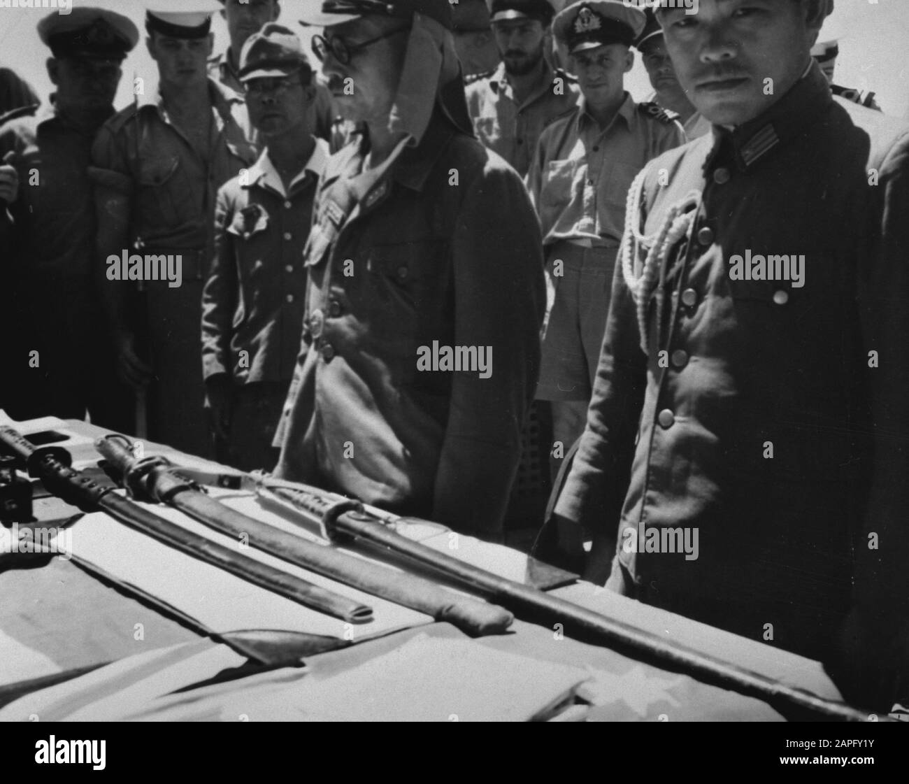 Japanese officers 1945 hi-res stock photography and images - Alamy
