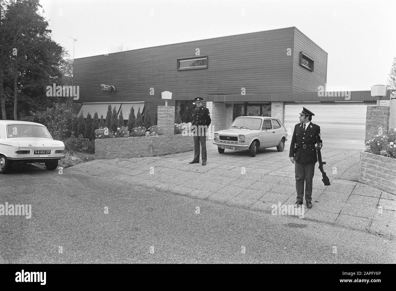 Caransa kidnapped; villa of Caransa with armed police Date: October 28 ...