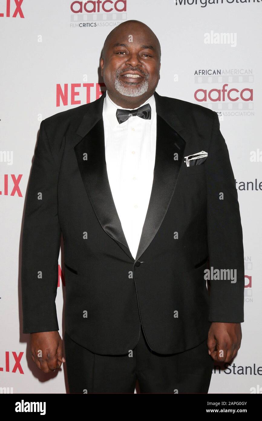 Los Angeles, CA. 22nd Jan, 2020. Gil Robertson at arrivals for 11th ...