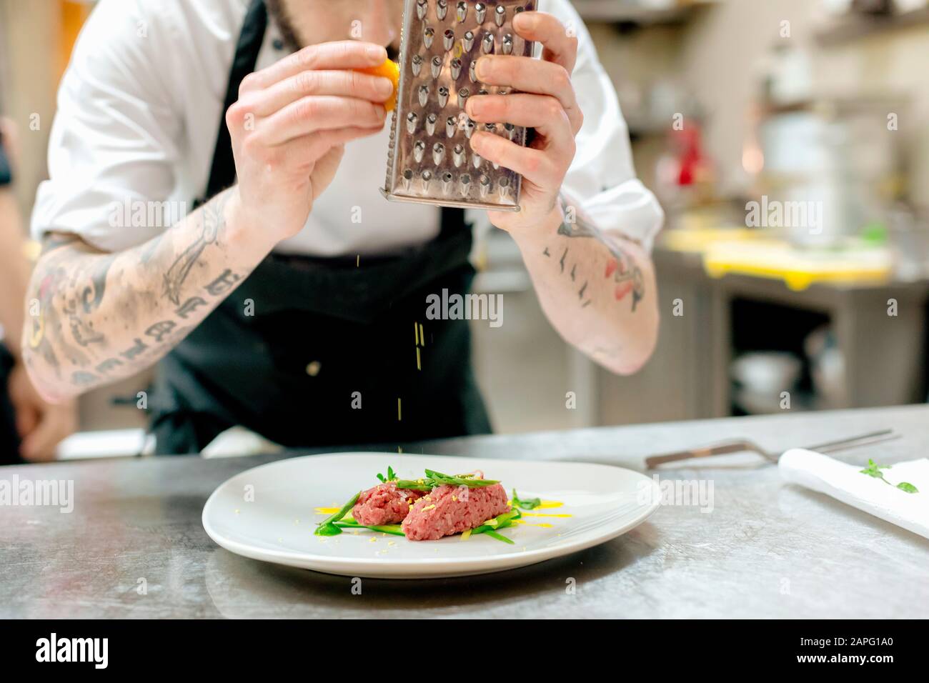 Raw meat dish hi-res stock photography and images - Alamy