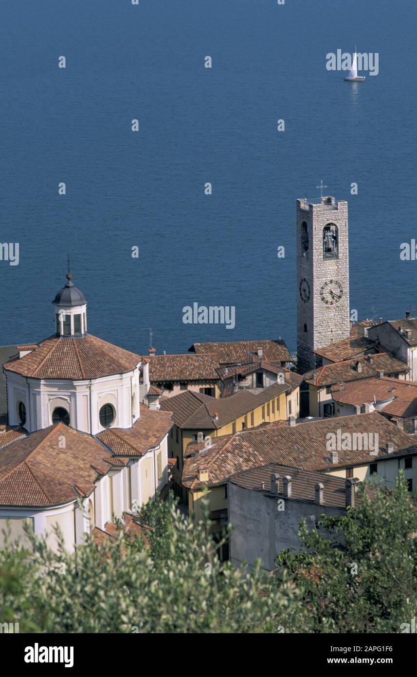 Tavernola bergamasca hi-res stock photography and images - Alamy