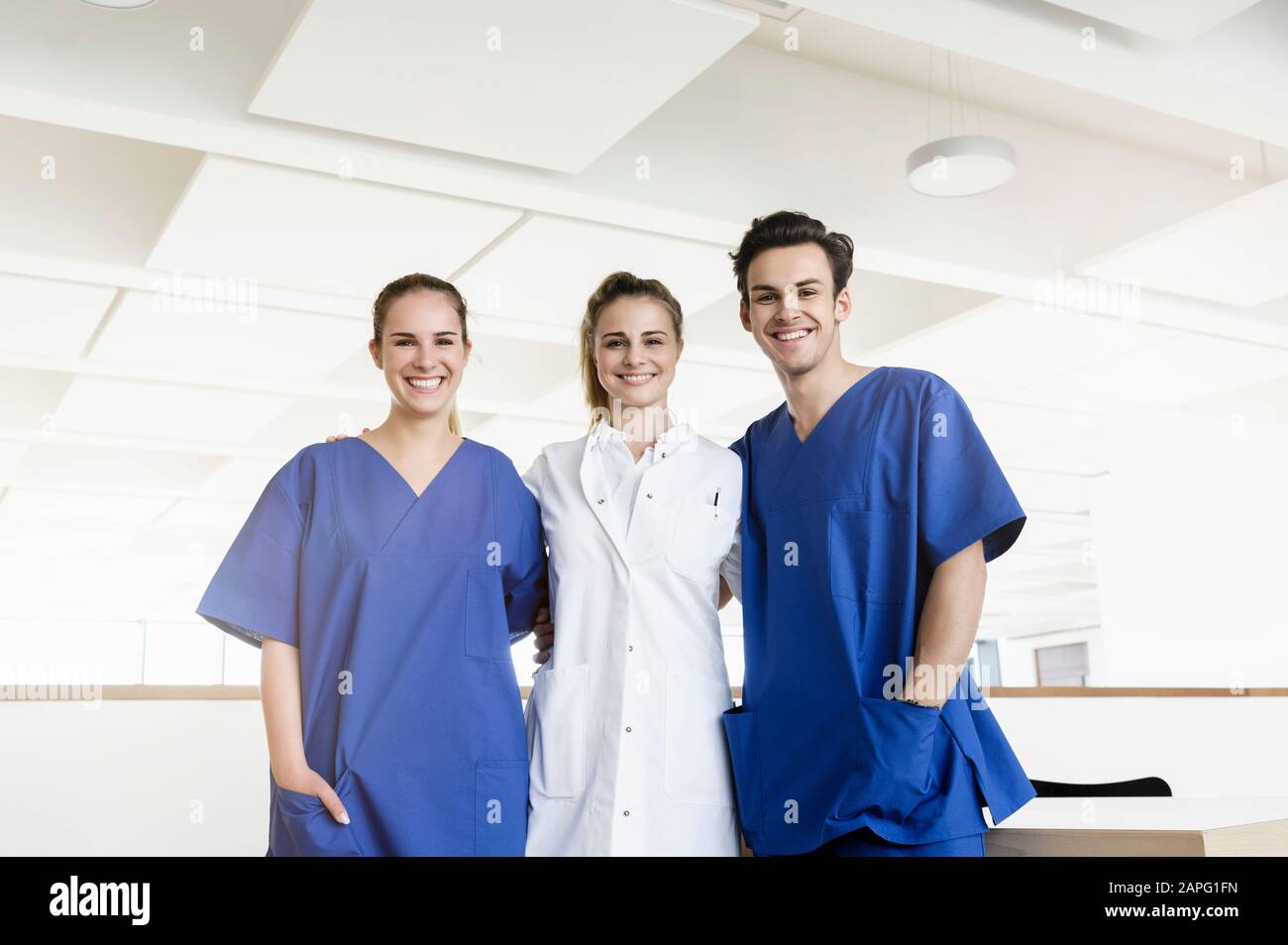 Hospital nurses in uniform hi-res stock photography and images - Alamy