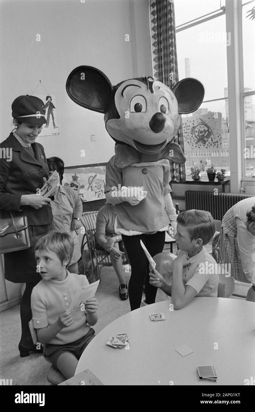 Cathy birk hi-res stock photography and images - Alamy