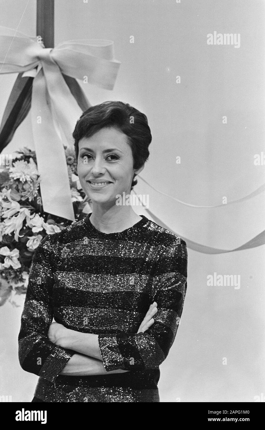 Caterina valente hi-res stock photography and images - Alamy
