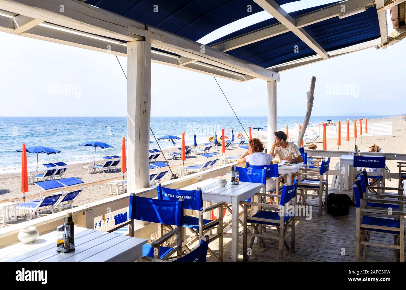 Southern Tuscan beach bar, Italy Stock Photo - Alamy
