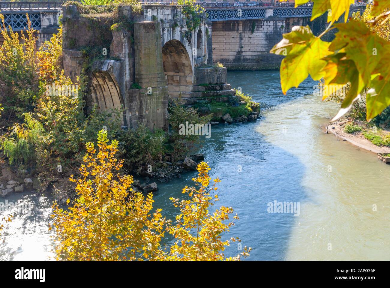 The remains of the ancient Ponte Rotto or Pons Aemilius Broken Bridge ...