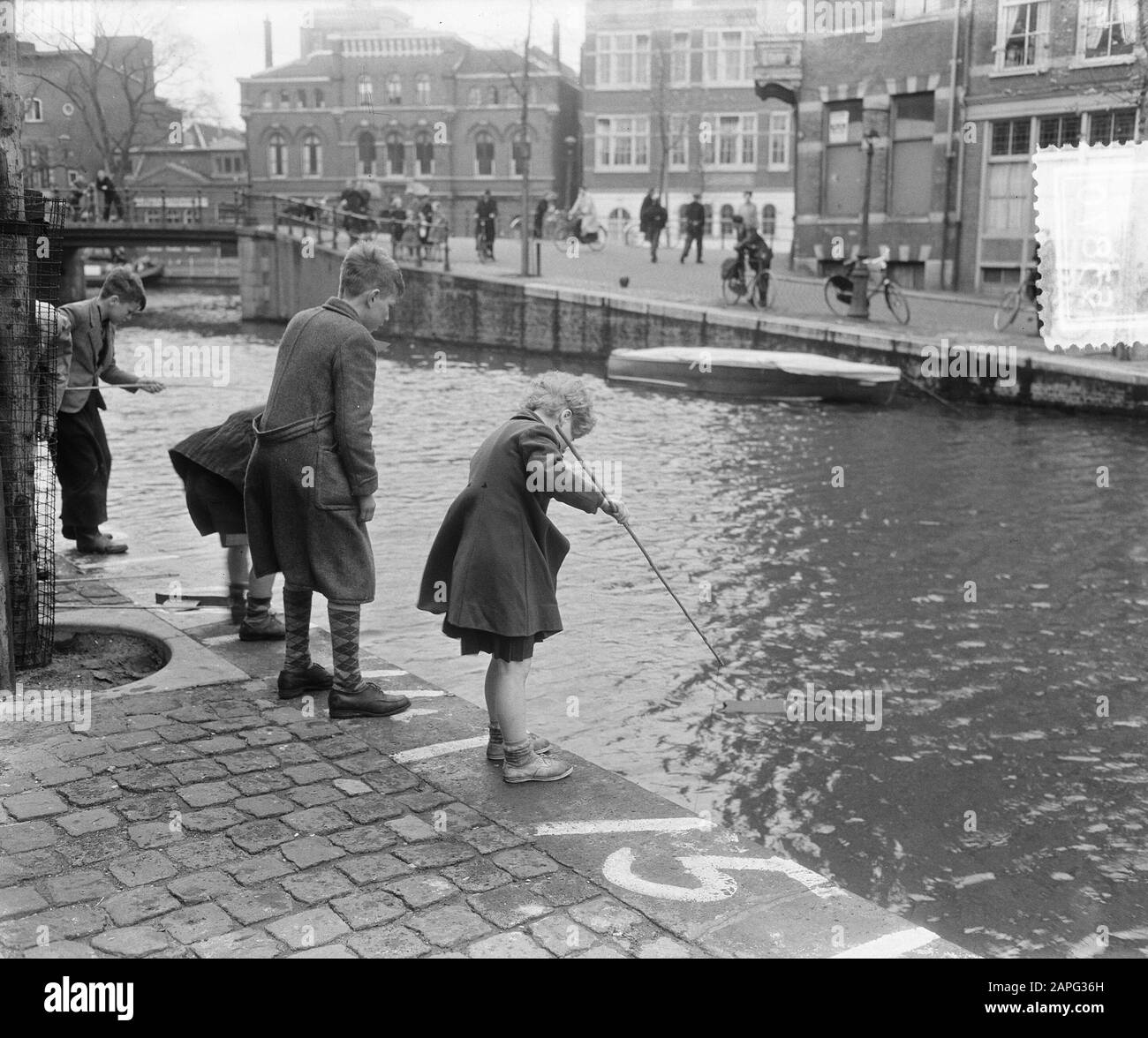 AVSV 50 years fishing contest jordaankinderen Date: October 28, 1952 ...