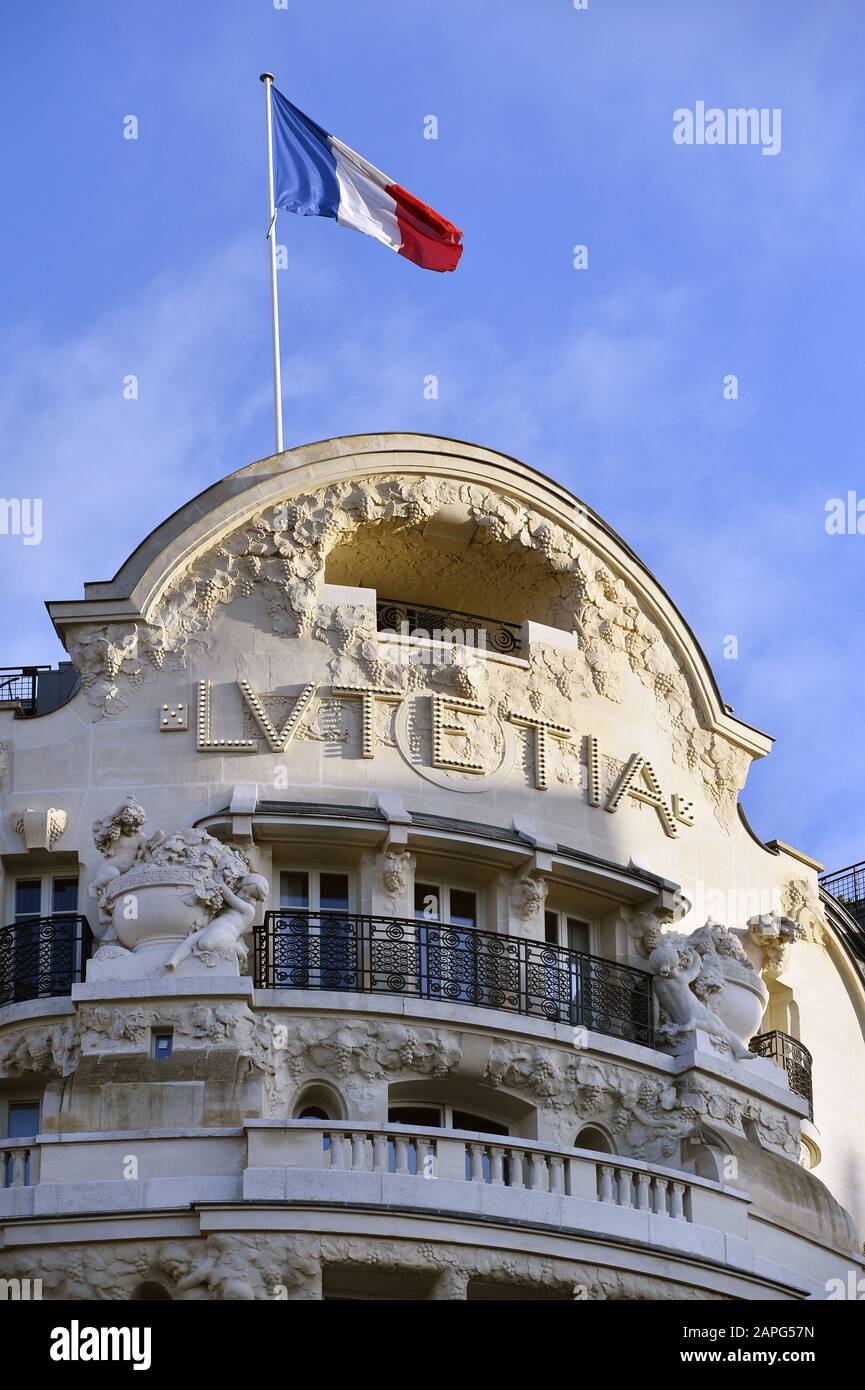 Hotel lutetia paris hi-res stock photography and images - Alamy