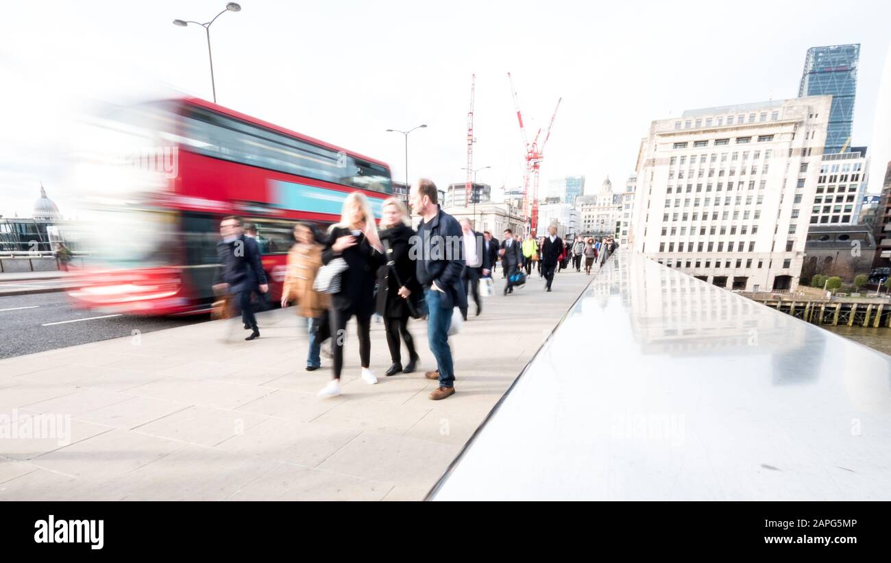 Business london long exposure hi-res stock photography and images - Alamy