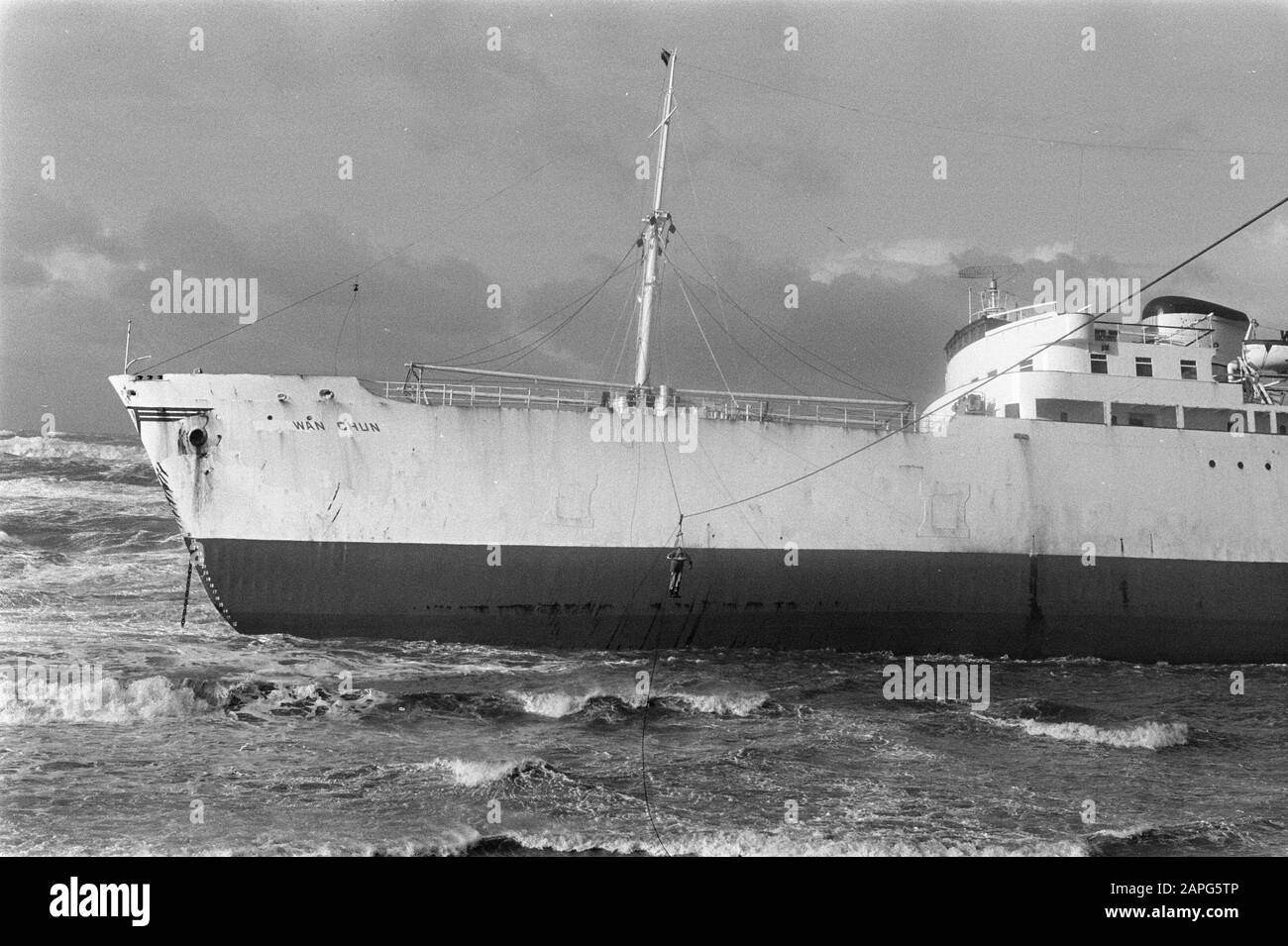 Chinese ship Wan Chun stranded at IJmuiden Date: November 13, 1972 ...