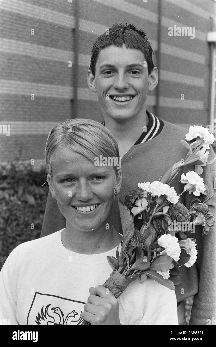 Dutch Swimming Championships 1968 Description: Cobie Sikkens and Bob ...