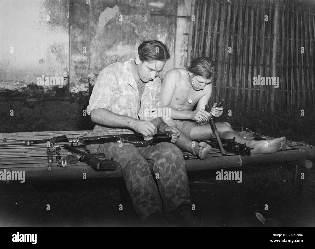 Tour through West Java of the Hussars of Boreel, a.o. radio car (film ...