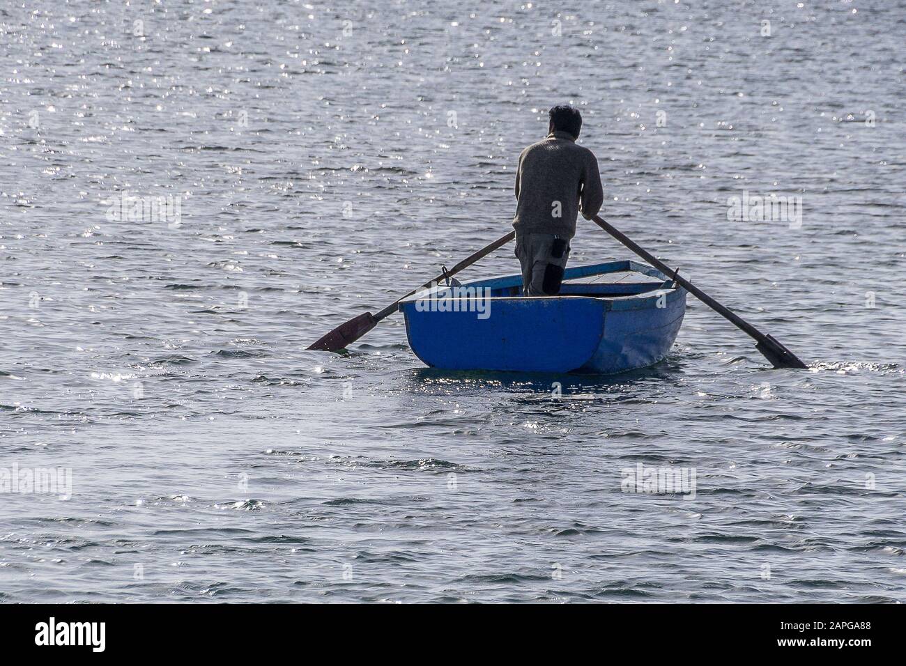 Ocean going rowing boat hi-res stock photography and images - Alamy