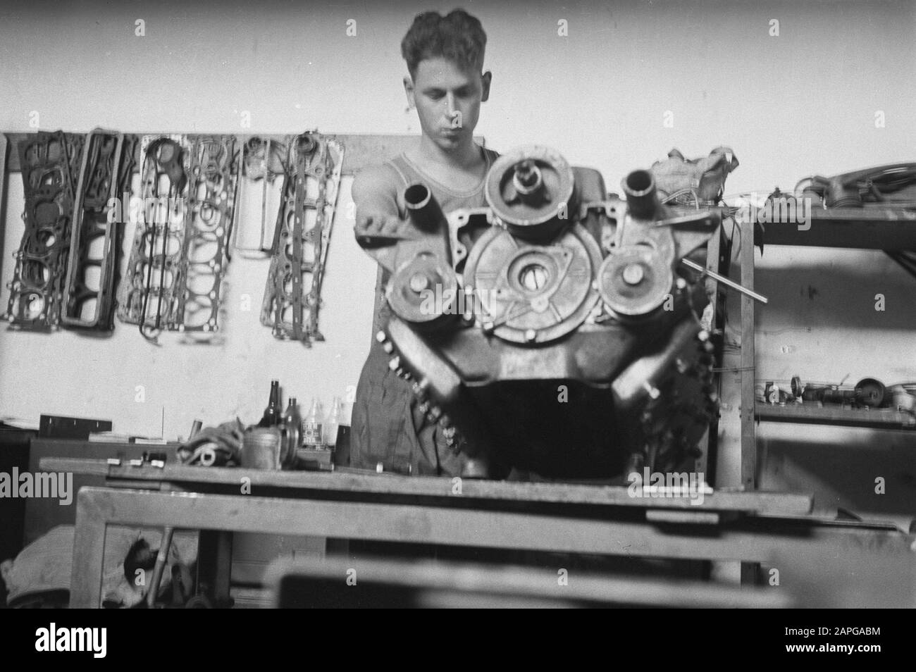 Reportage Army Technical Service in Master Cornelis (Batavia ...