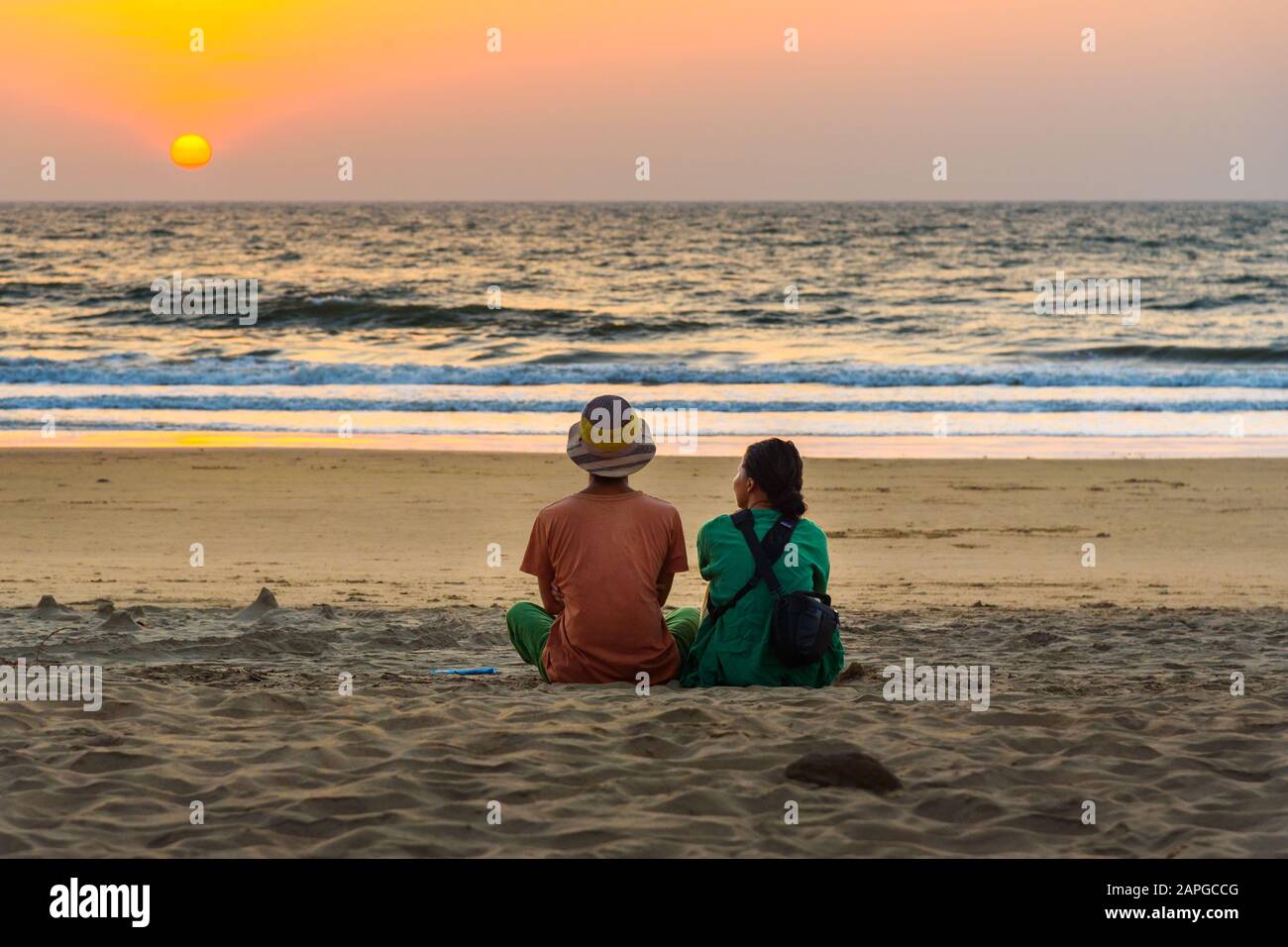 Sunset on Kudle Beach in Gokarna. India Stock Photo - Alamy