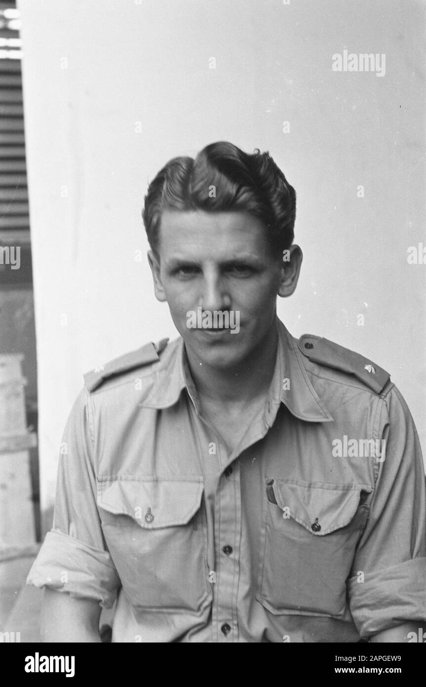 Indonesia xi Black and White Stock Photos & Images - Alamy