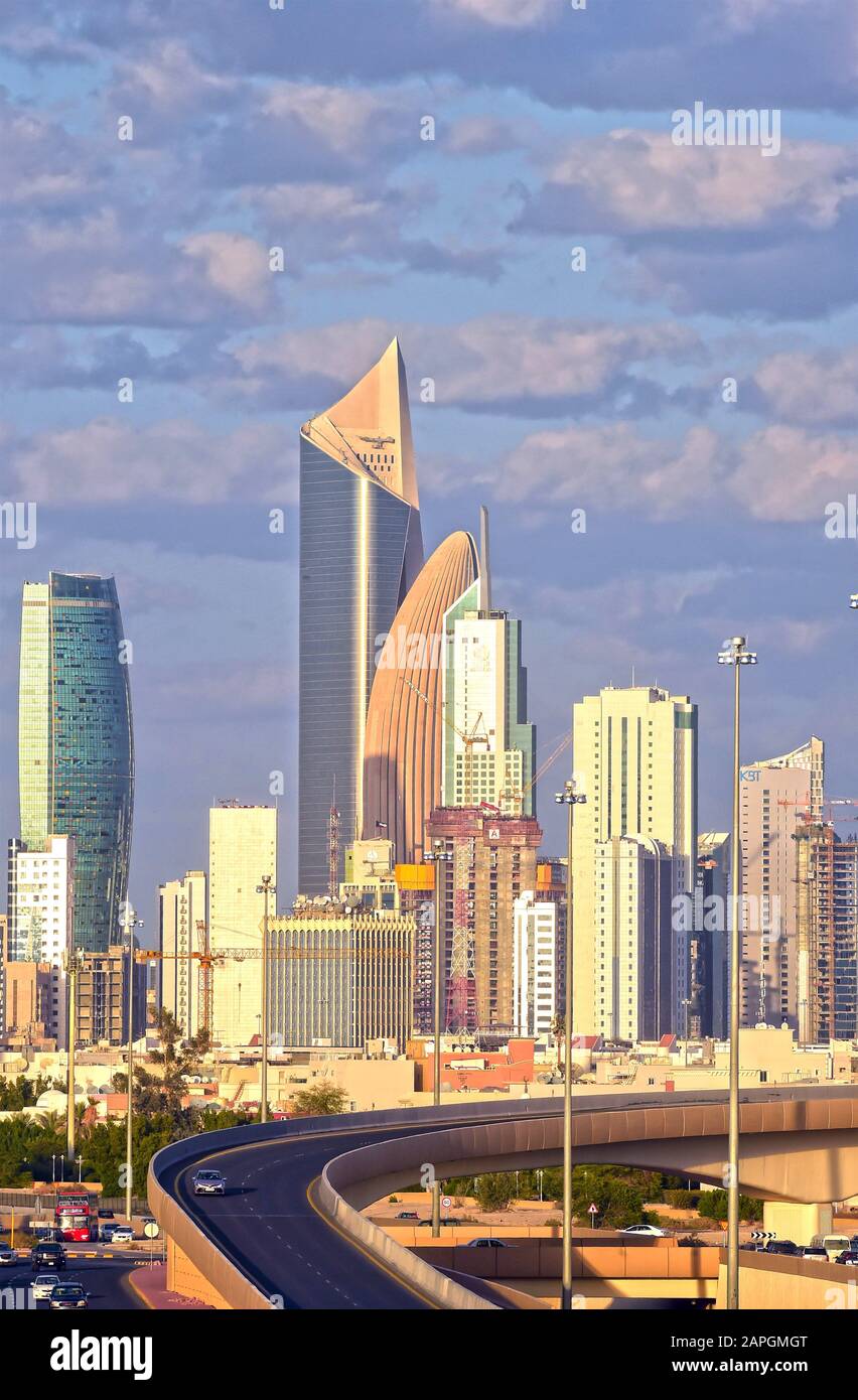 (200123) -- KUWAIT CITY, Jan. 23, 2020 (Xinhua) -- Photo taken on Jan ...