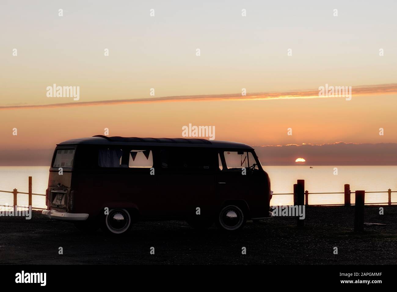 Vw campervan side hi-res stock photography and images - Alamy