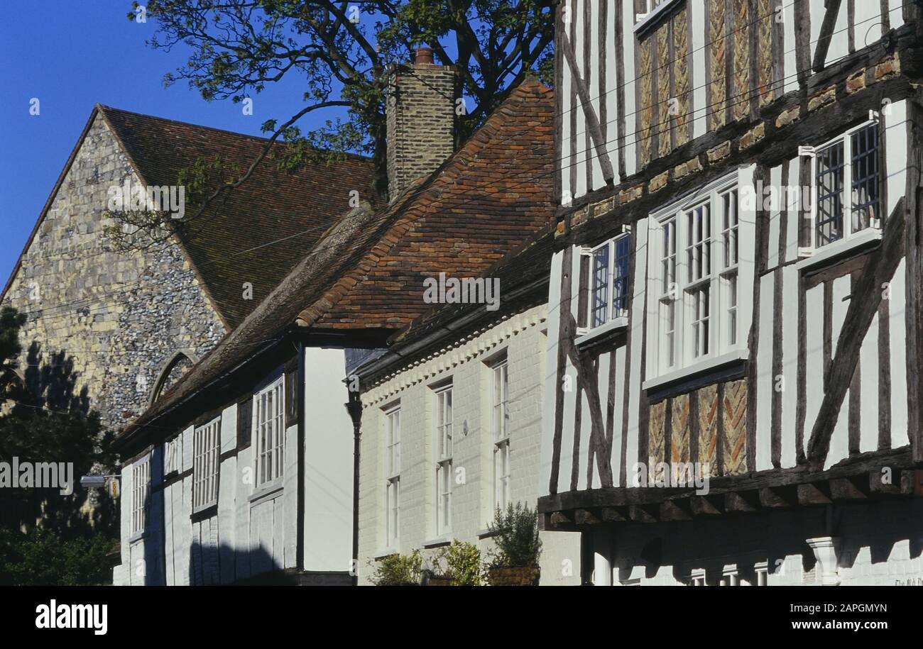 Sandwich cinque port kent england the old drum hi-res stock photography ...