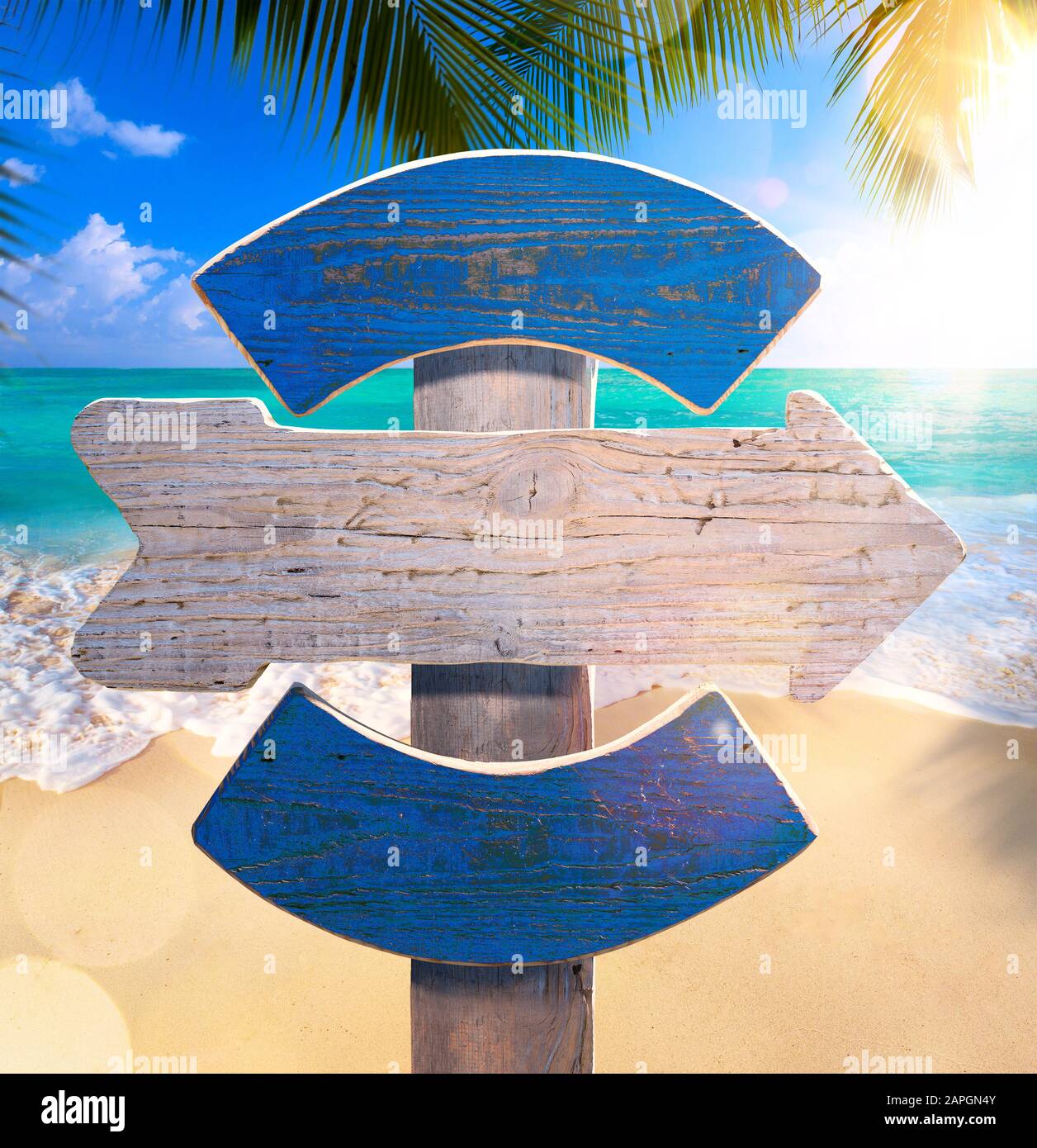 beach signboard on tropical seashore background Stock Photo - Alamy