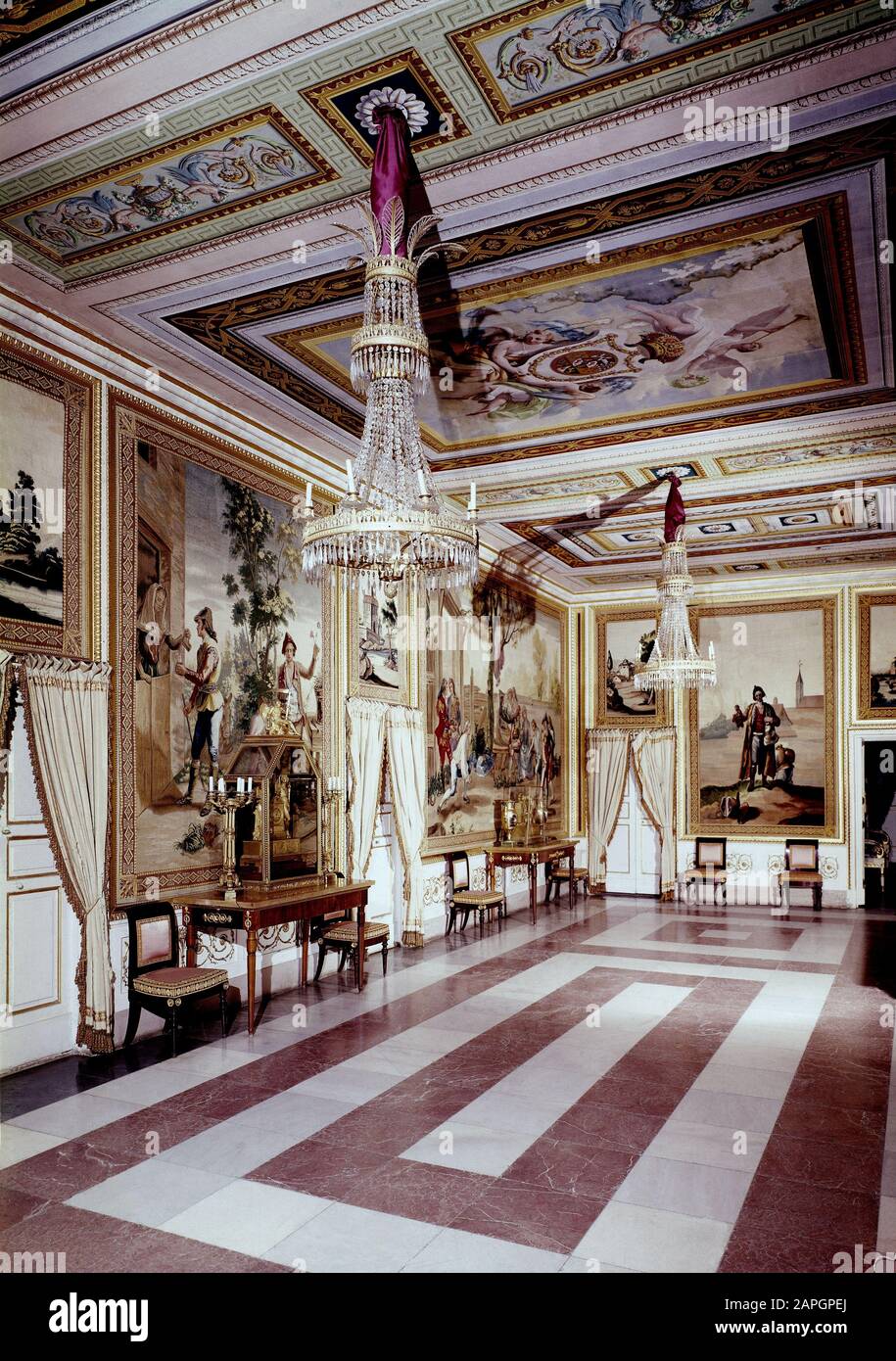INTERIOR-SALON DE EMBAJADORES - PALACIO BORBON. Location: MONASTERIO ...