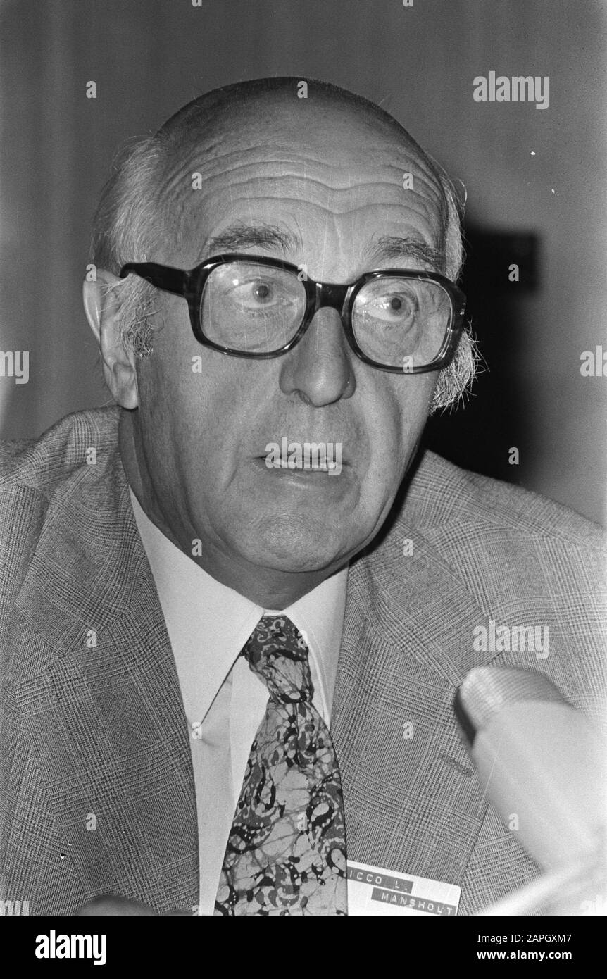 Humanist international Black and White Stock Photos & Images - Alamy