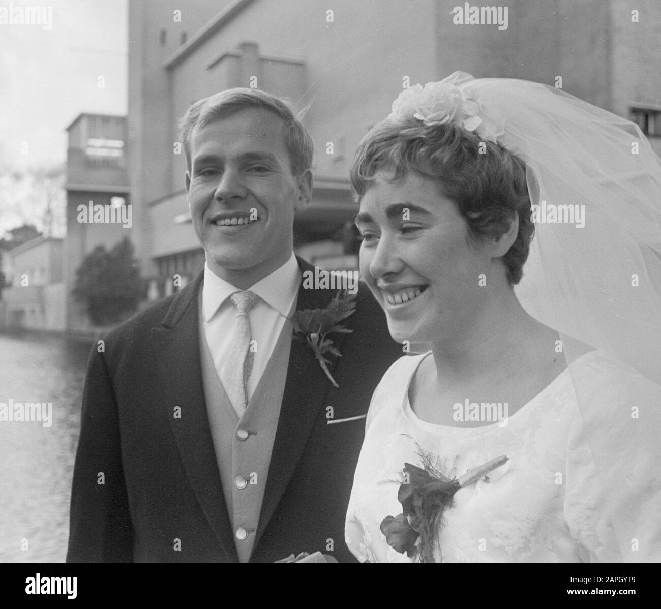 Marriage between swimmer Adrie Lasterie and cyclist Cor Rutgers in ...