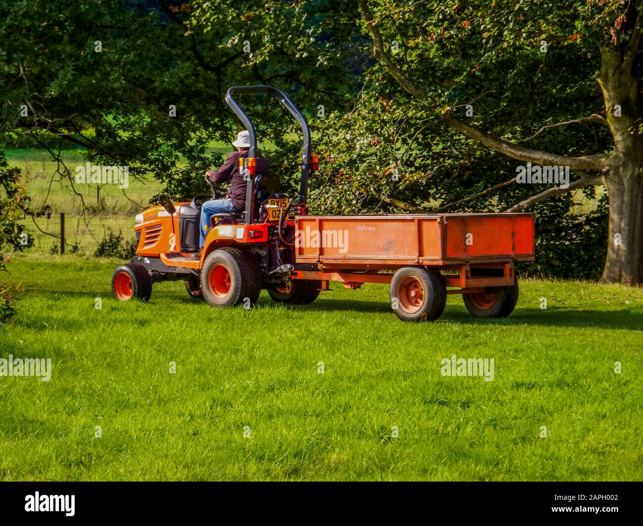 tractor and trailer Stock Photo - Alamy