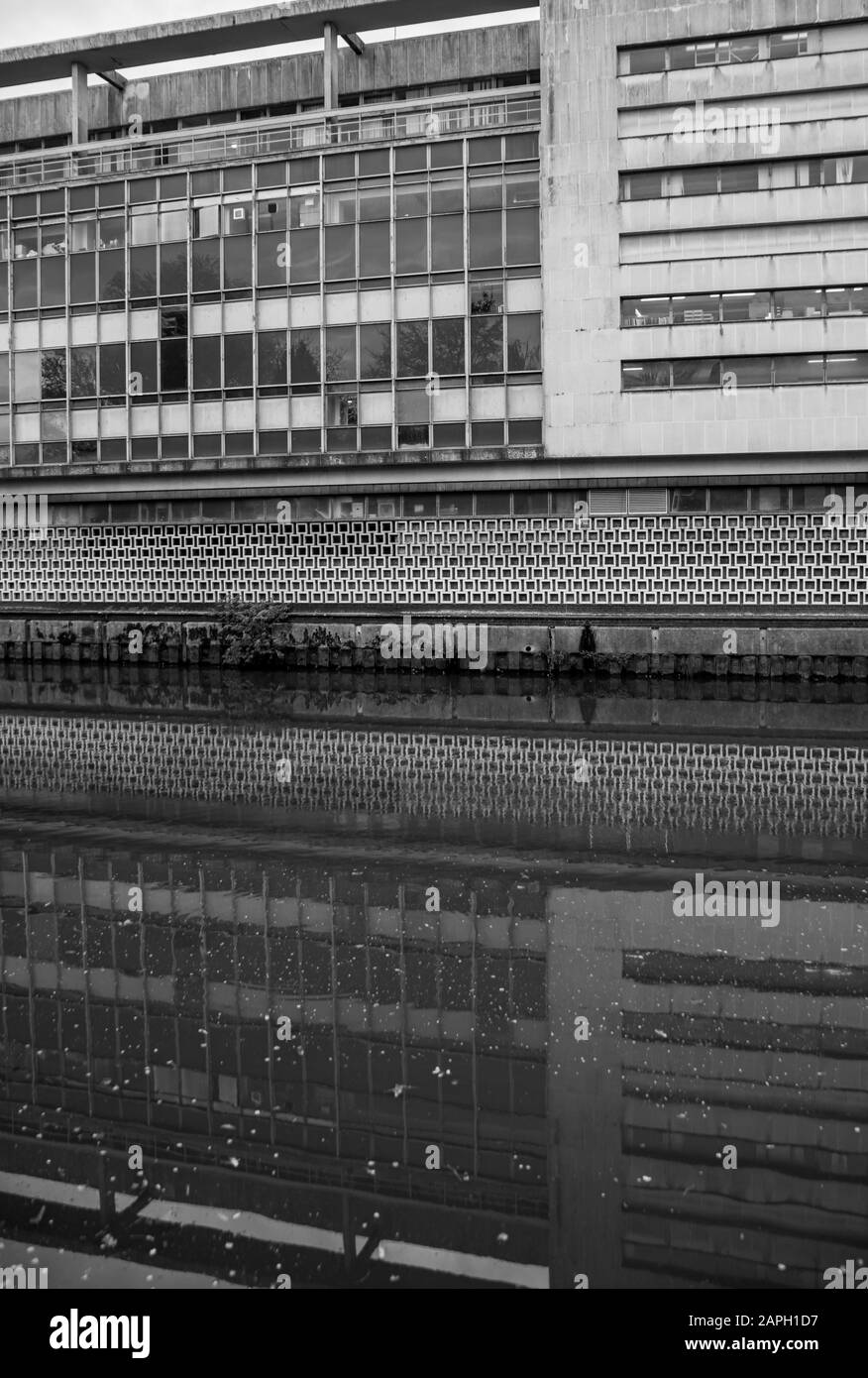 1970s british architecture Black and White Stock Photos & Images - Alamy