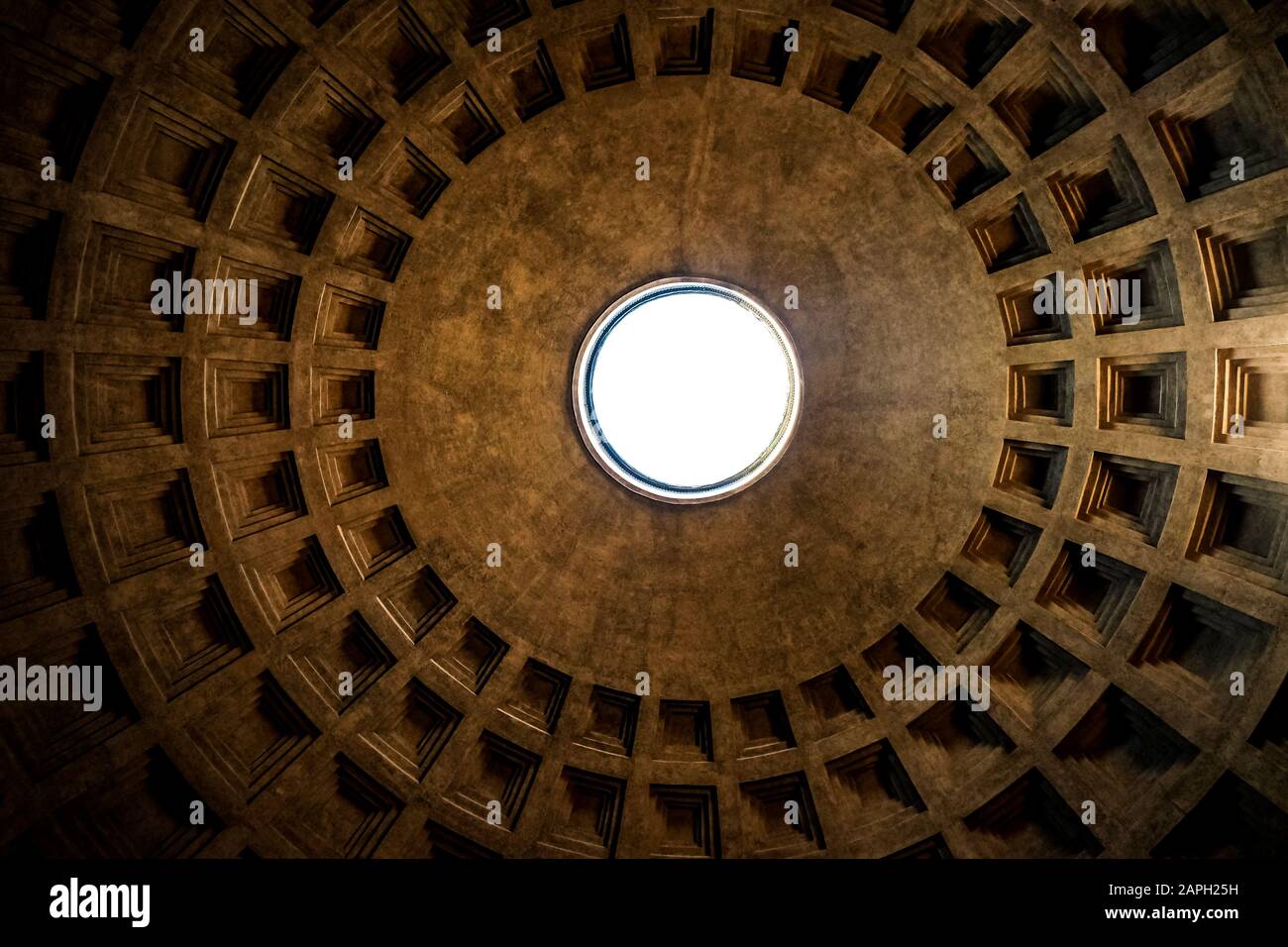 Pantheon door rome hi-res stock photography and images - Alamy