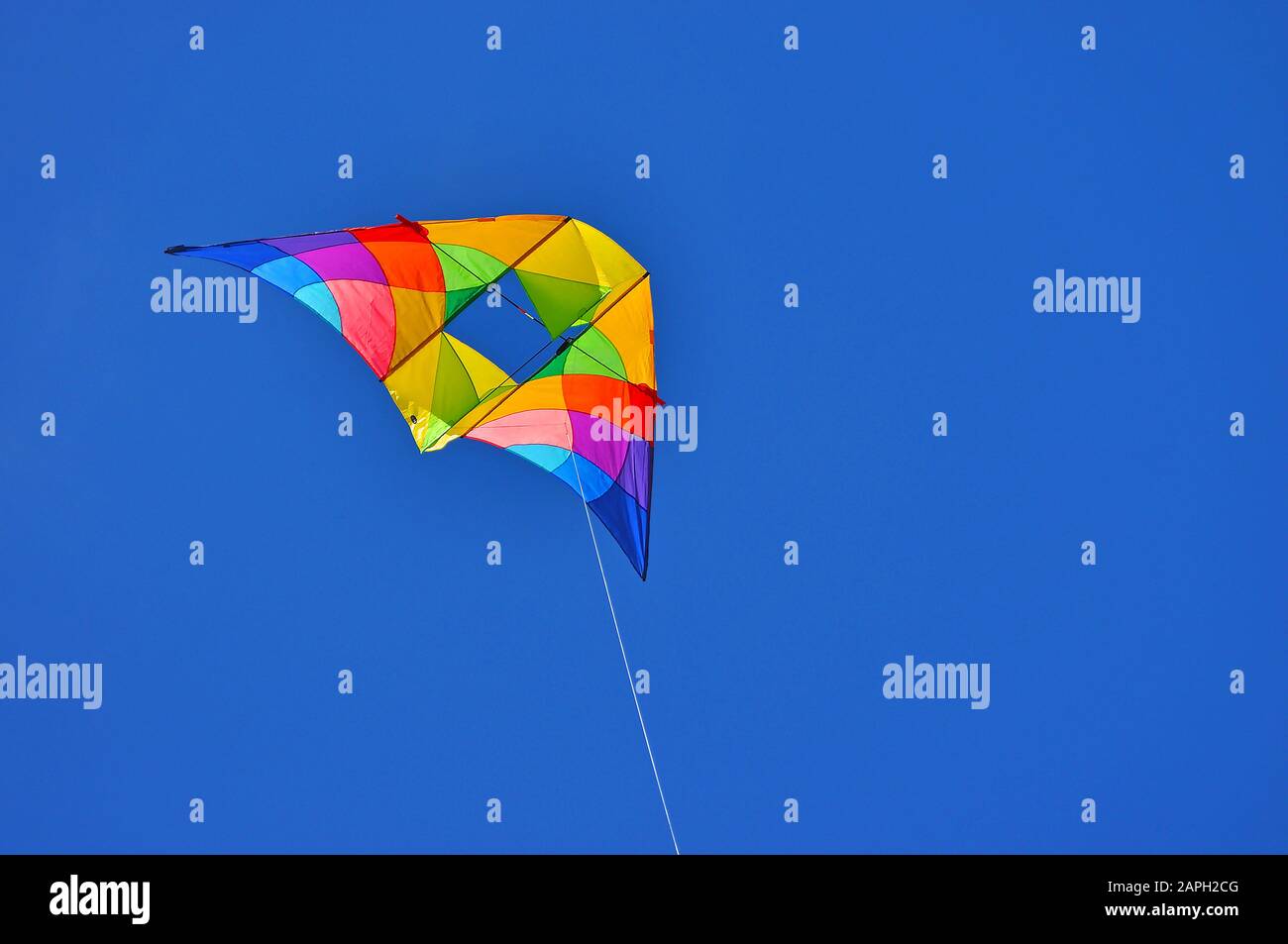 Two kites fly in wind hi-res stock photography and images - Alamy